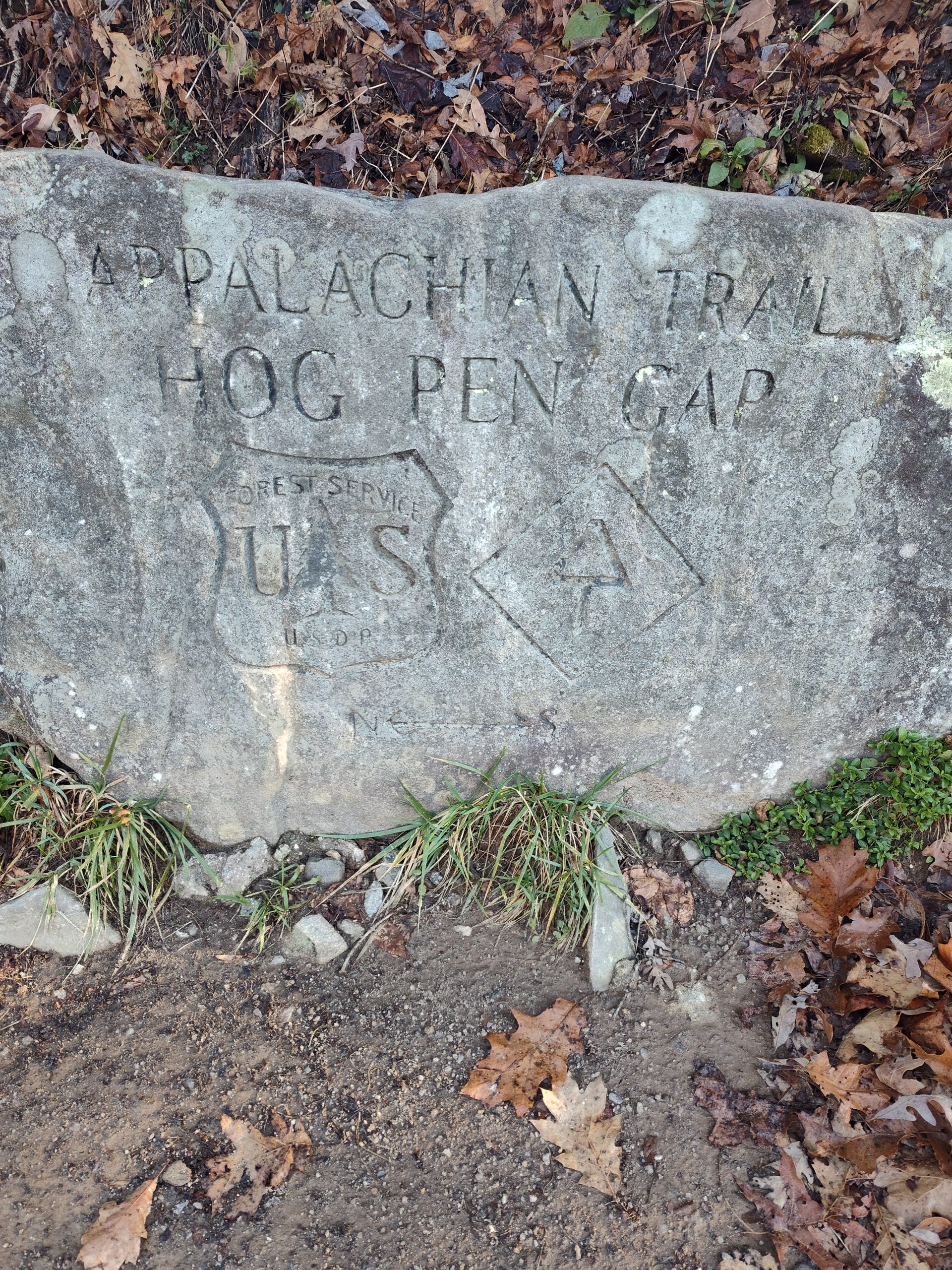 Eerie Wake Up Call on the Appalachian Trail - The Trek