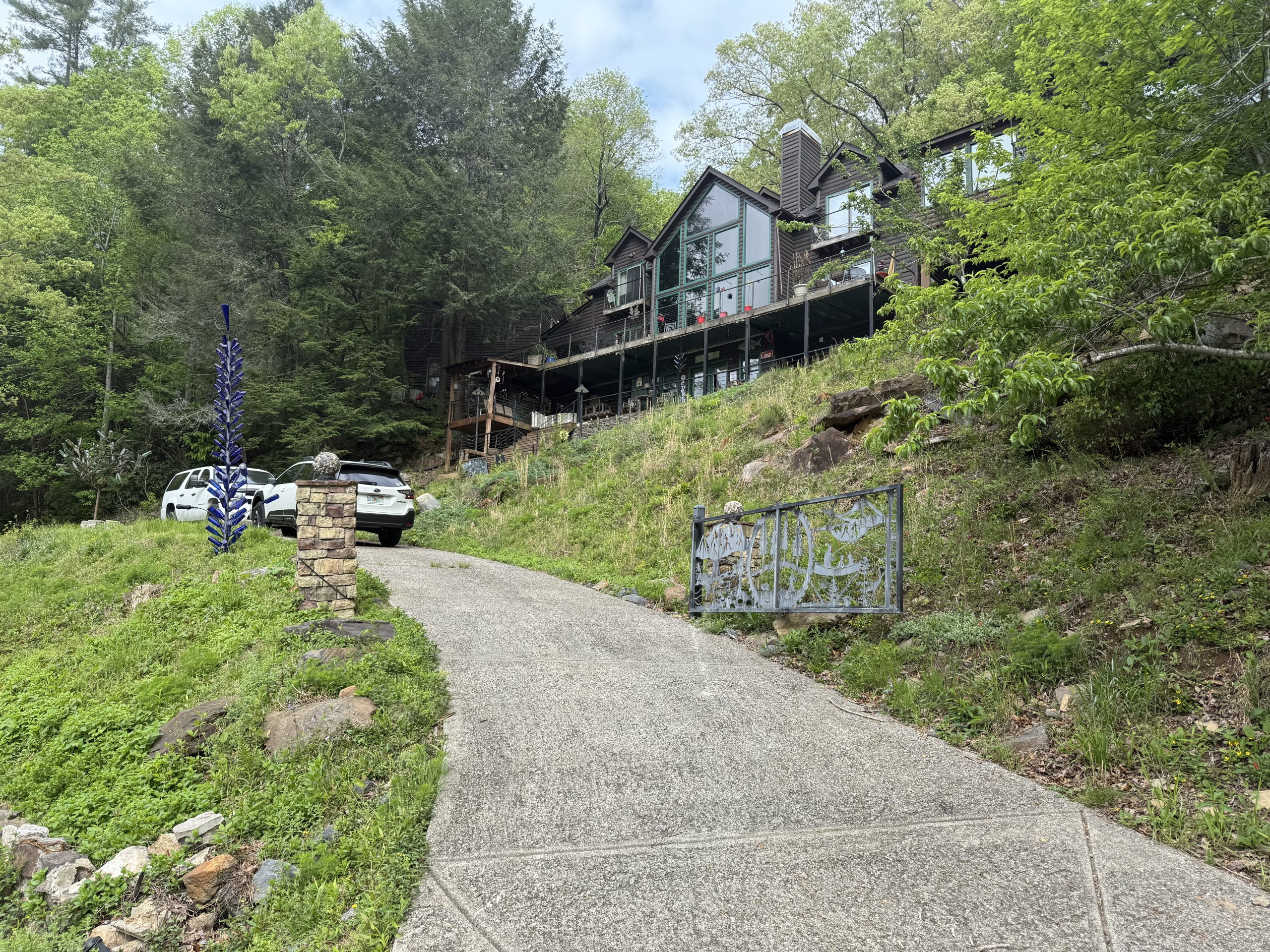 Cool Things in Blue Ridge - The Trek