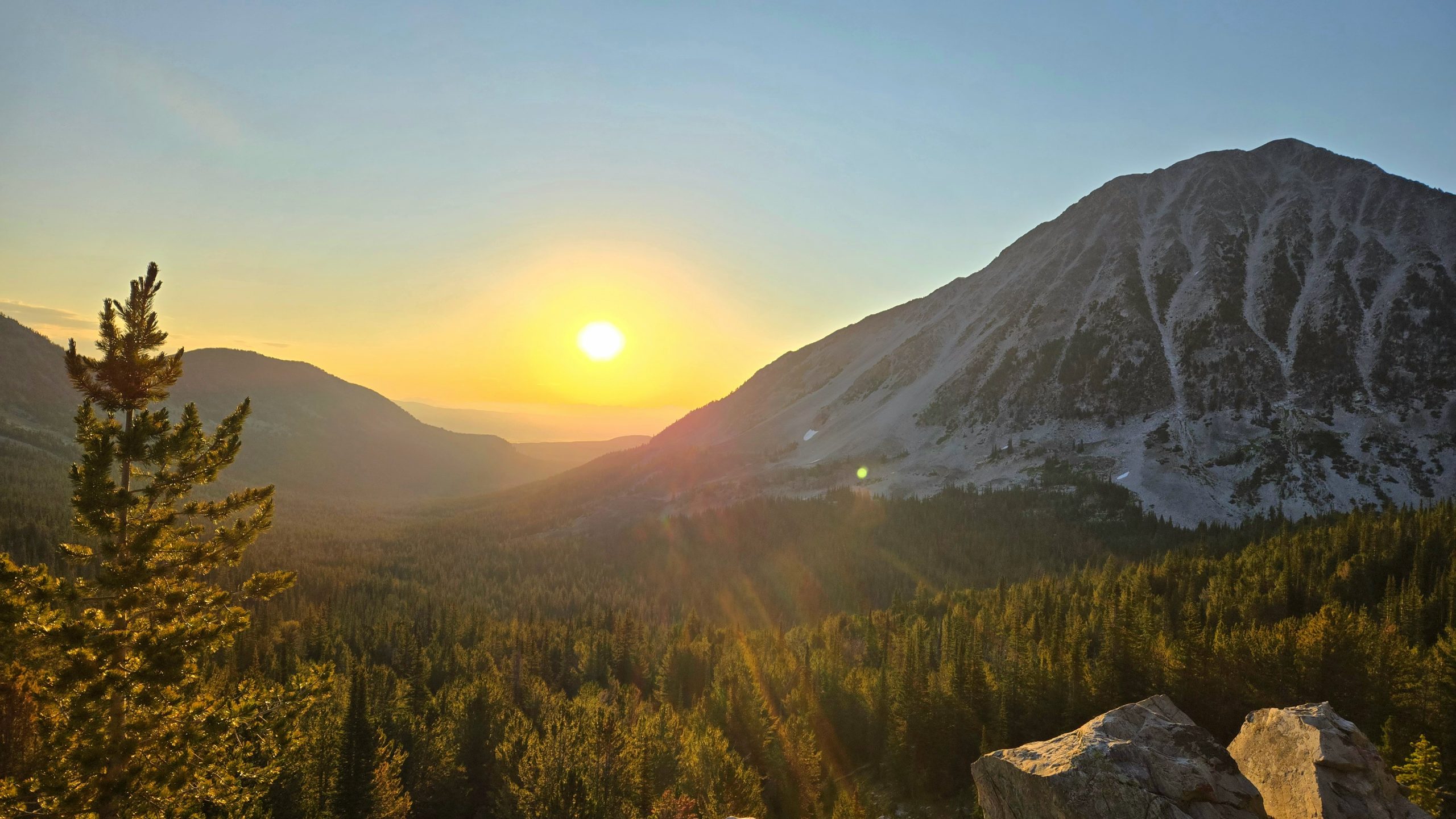 CDT Montana Pintlers: I Hate Hitchhiking & Love Thunder Sunsets - The Trek